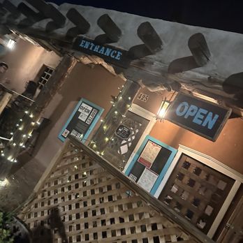 HIGH NOON RESTAURANT & SALOON - Updated October 2024 - 441 Photos & 525 ...