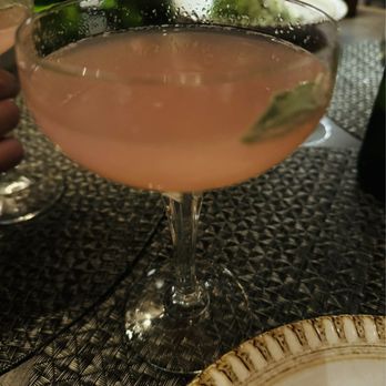 BEACHLIFE GROTTO - Updated August 2025 - 142 Photos & 109 Reviews ...