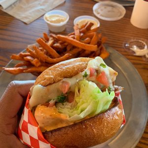 BURGER ME! - 358 Photos & 571 Reviews - 6280 Sharlands Ave, Reno, NV ...
