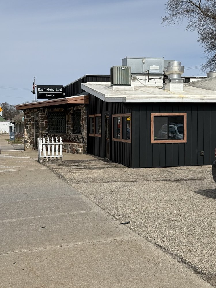 DAUNTLESS SOUL BREW - Updated October 2025 - 140 E Bannerman Ave ...