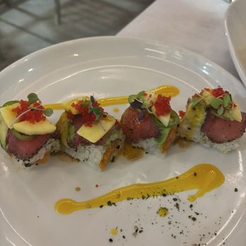 EIGHT SUSHI LOUNGE - Updated July 2025 - 3610 Photos & 1498 Reviews ...