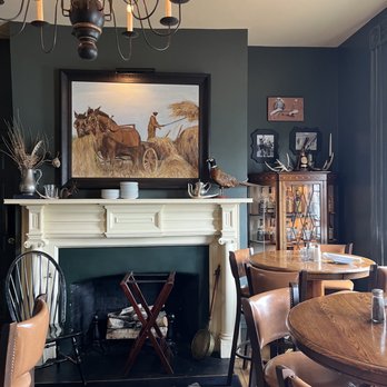 TOUSEY HOUSE TAVERN - Updated May 2024 - 264 Photos & 302 Reviews ...