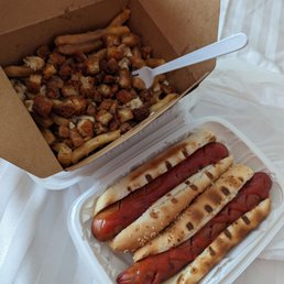 MEAN POUTINE - Updated July 2025 - 304 Photos & 304 Reviews - 718 ...