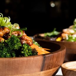 EVOWOK - Updated November 2025 - 47 Photos & 76 Reviews - 120 W William ...