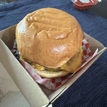 SMALL CHEVAL- ROSEMONT - Updated February 2025 - 188 Photos & 137 ...