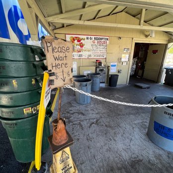 RRR RECYCLE - Updated May 2025 - 84 Photos & 57 Reviews - 548 Kapahulu ...