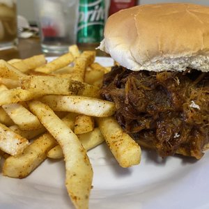 LOOPERS PAR & GRILLE - Updated January 2025 - 100 Cooper Ln, Palm Coast ...