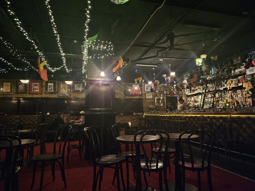 RAMBLIN’ RASCAL TAVERN - Updated May 2025 - 30 Photos & 18 Reviews - 60 ...