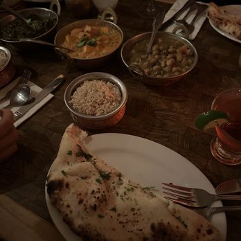 ANNAPURNA CAFE - Updated June 2024 - 675 Photos & 1007 Reviews - 1833 ...