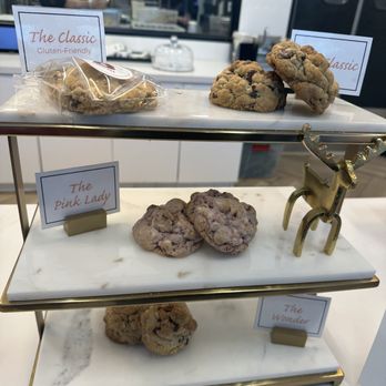 BATCH & BOX - LA JOLLA - Updated May 2024 - 203 Photos & 95 Reviews ...