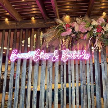 BRUNCH BLISS & BUBBLES - Updated December 2024 - 45 Photos & 13 Reviews - 910 Summitview Ave ...