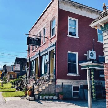 THE BEAR TAPHOUSE AND CAFE - Updated December 2025 - 16 Photos & 29 ...
