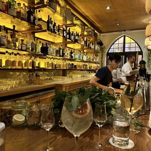 TROPEZÓN - 206 Photos & 86 Reviews - 512 Española Way, Miami Beach, FL ...