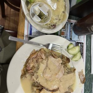 CHICKEN RUN FAMILY RESTAURANT AND STEAK HOUSE - Updated January 2025 ...