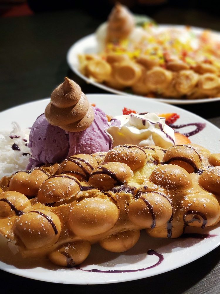 POOP CAFE - 887 Photos & 257 Reviews - Desserts - 706 Bloor St W ...