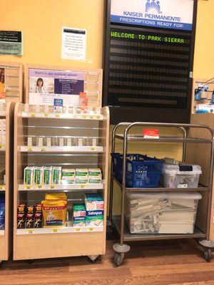 KAISER PERMANENTE RIVERSIDE MEDICAL CENTER - 171 Photos & 378 Reviews ...