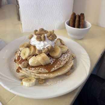 DULCE MAMI CAFÉ RIVERSIDE - Updated December 2025 - 115 Photos & 52 ...