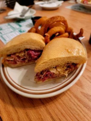 CHIEFTANS RESTAURANT & BAR - Updated June 2025 - 144 Photos & 117 ...