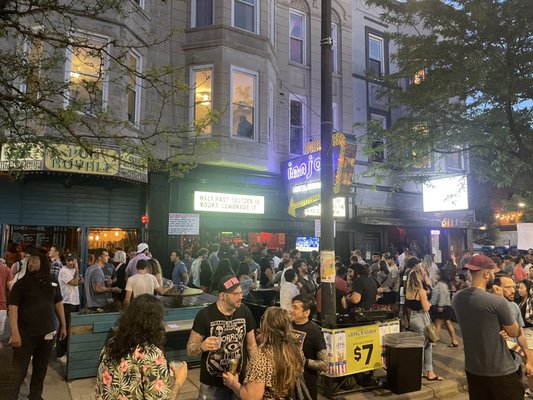 DO DIVISION STREET FEST - Updated December 2025 - 52 Photos & 62 ...