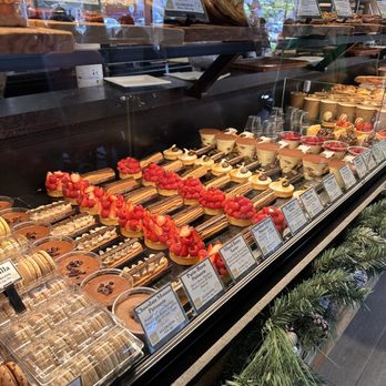 SWEET WHEAT - 662 Photos & 335 Reviews - 1430 S Pacific Coast Hwy ...