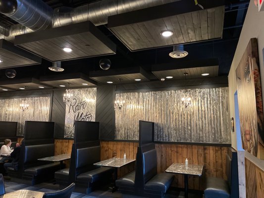 RETRO METRO - Updated January 2025 - 47 Photos & 50 Reviews - 2150 W ...