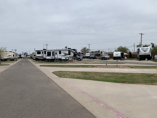 ROADRUNNER RV PARK - Updated April 2025 - 15 Photos & 22 Reviews - 4740 ...