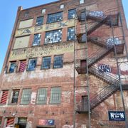 NORTHERN ROW BREWERY & DISTILLERY - 57 Photos & 40 Reviews - Breweries ...