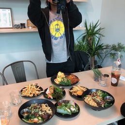 MR EAST KITCHEN - 874 Photos & 471 Reviews - 276 Fifth St, San ...