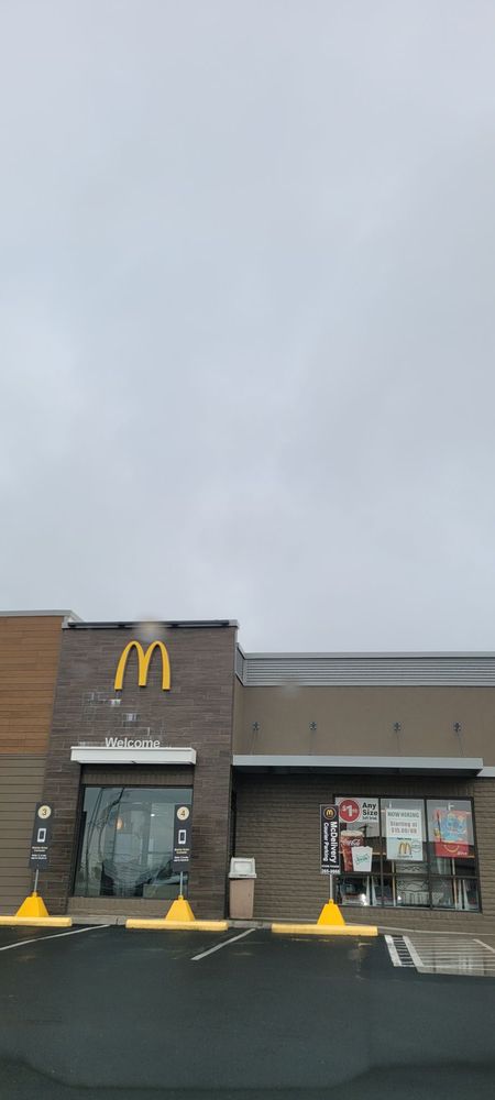 MCDONALD’S - Updated December 2025 - 17 Photos & 48 Reviews - 1300 N ...
