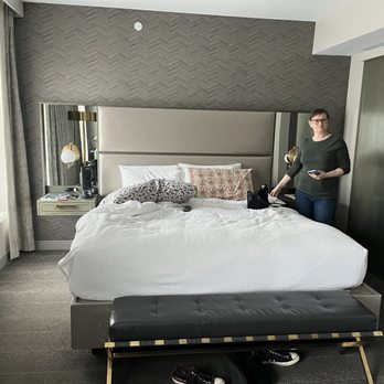 TULSA CLUB HOTEL, CURIO COLLECTION BY HILTON - Updated December 2024 ...