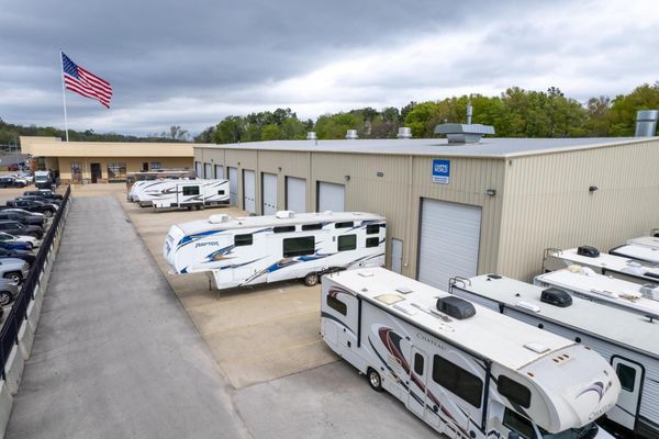 CAMPING WORLD RV SALES - Updated June 2025 - 70 Photos & 51 Reviews ...