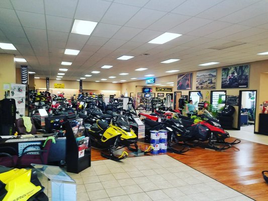 HEXCO MOTORSPORTS - Updated December 2025 - 11 Photos - 2794 Marine Dr ...