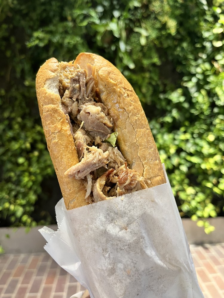 BON ME - SMITH CAMPUS CENTER - Updated July 2025 - 41 Photos & 20 ...