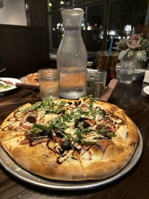 TOAST NEW AMERICAN GASTROPUB - WINTERFIELD PLACE - Updated October 2025 ...