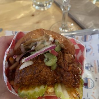 AFTERWORK BAR - Updated January 2025 - 102 Photos & 89 Reviews - 409 ...