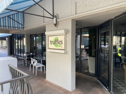 TRUFFLES CAFE - Updated December 2025 - 150 Photos & 390 Reviews - 71 ...