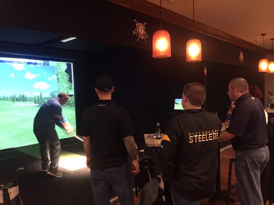 AVID INDOOR GOLF - Updated December 2025 - 10 Photos - 3655 W Ridge Rd ...