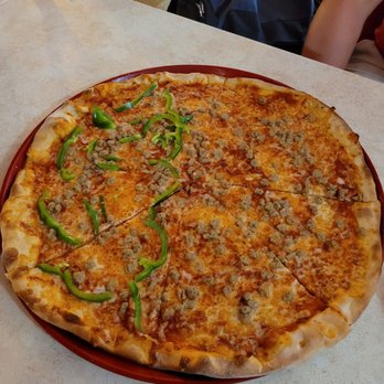 MACK’S PIZZA - 202 Photos & 354 Reviews - 4200 Boardwalk, Wildwood, New ...