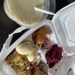 LASSAK MARKET & DELI - Updated July 2025 - 15 Photos & 32 Reviews ...