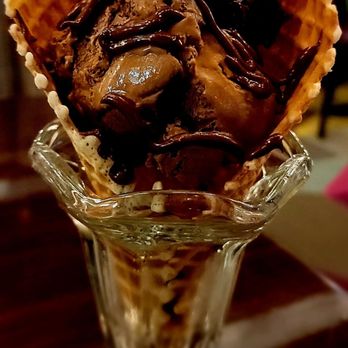 WHITE RABBIT DESSERT EXPERIENCE - 370 Photos & 126 Reviews - 1635 E ...