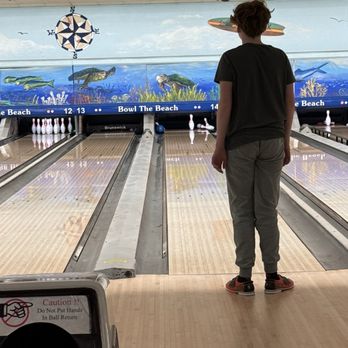 CARDINAL LANES BEACH BOWL - Updated December 2025 - 19 Photos & 24 ...