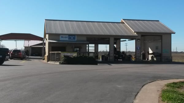 Lost Pines Car Wash Bastrop