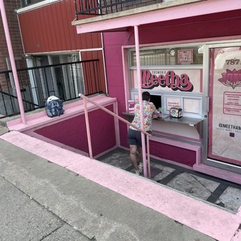 CREMERIE MEETHA - Updated December 2024 - 10 Photos - 787A Rue de Liège ...