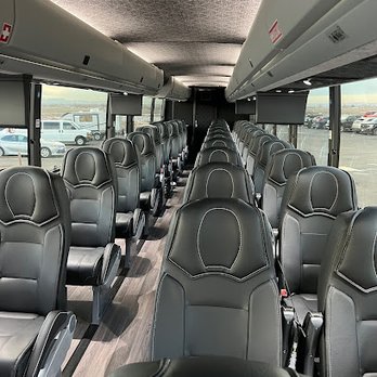 LANDLINE DIA AIRPORT SHUTTLE - Updated July 2025 - 12 Photos & 18 ...