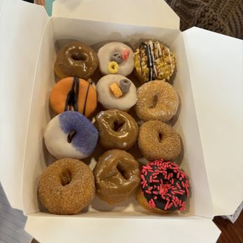 LIL’ FUNKY DONUTS - Updated December 2025 - 26 Photos & 12 Reviews - 151 SW 257th Dr, Troutdale ...