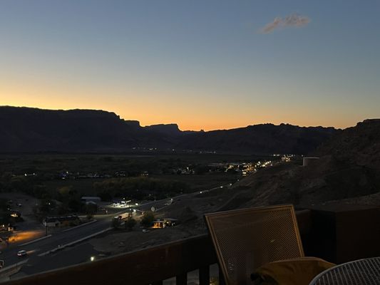 SUNSET GRILL - Updated January 2025 - 360 Photos & 679 Reviews - 900 N ...