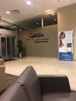 SIGNATURE FLIGHT SUPPORT - Updated August 2025 - 4215 Lindy Cir ...