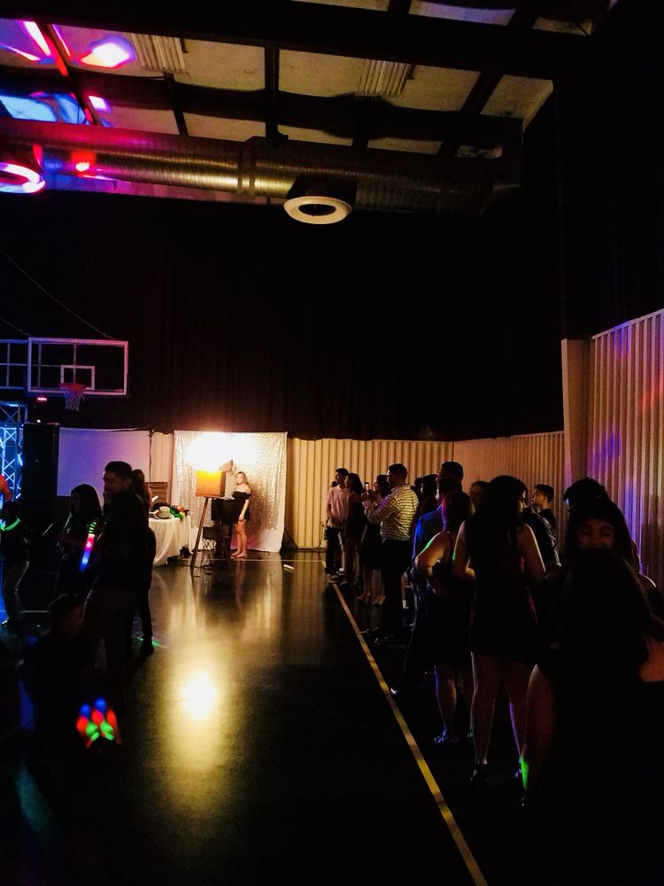 VINTAGE SELFIE PHOTO BOOTHS - Request a Quote - Yuma, Arizona - Photo ...