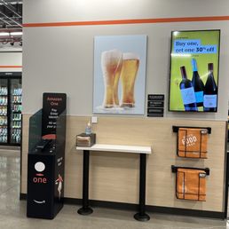 AMAZON GO - Updated November 2025 - 55 Photos & 14 Reviews - 15518 ...