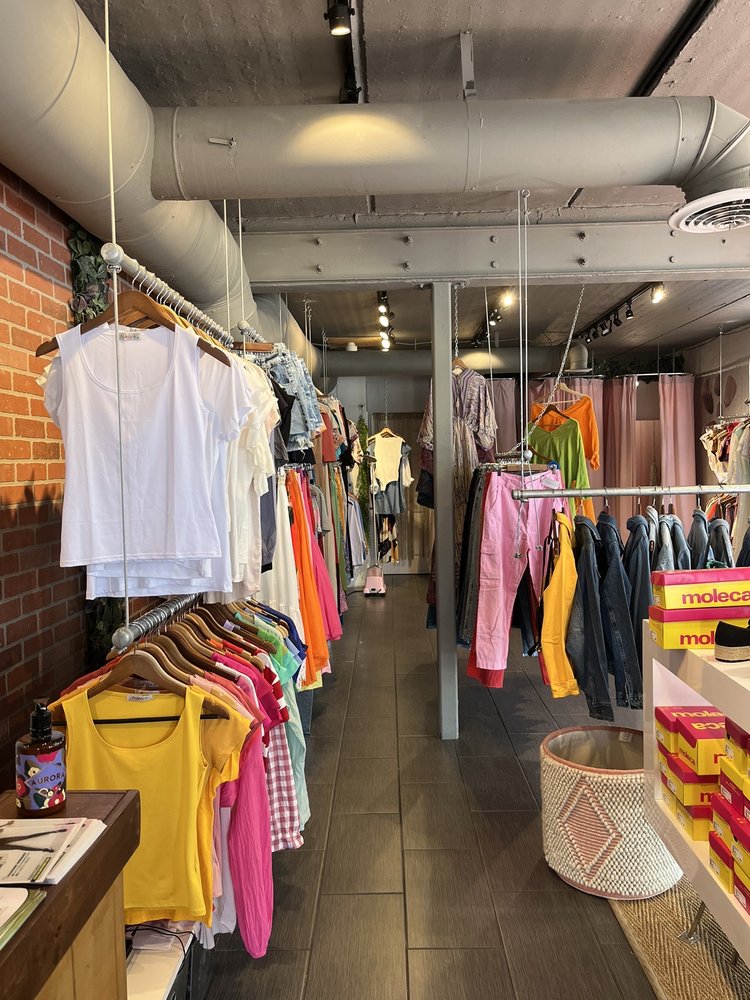 AURORA BOUTIQUE - Updated April 2025 - 150 Photos & 11 Reviews - 1040 ...